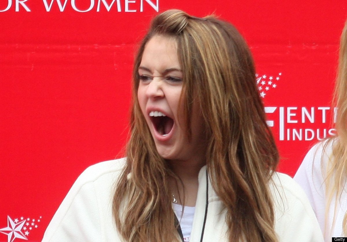 30 Celebrities Yawning (PHOTOS) | HuffPost