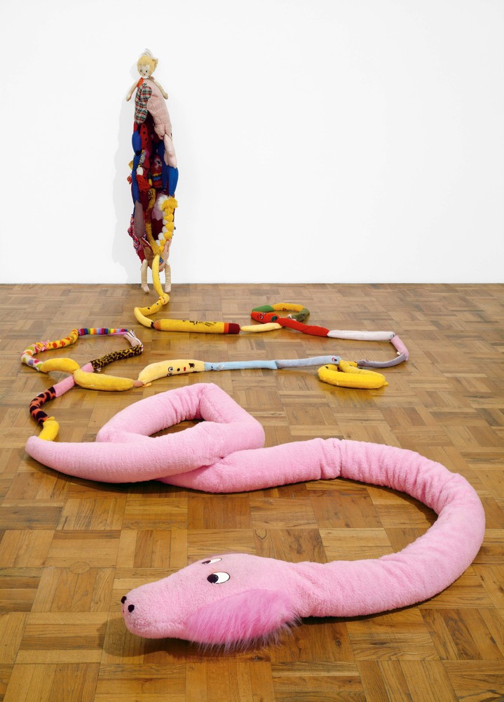 Everything You Need To Know About Mike Kelley Before Seeing His Blowout ...