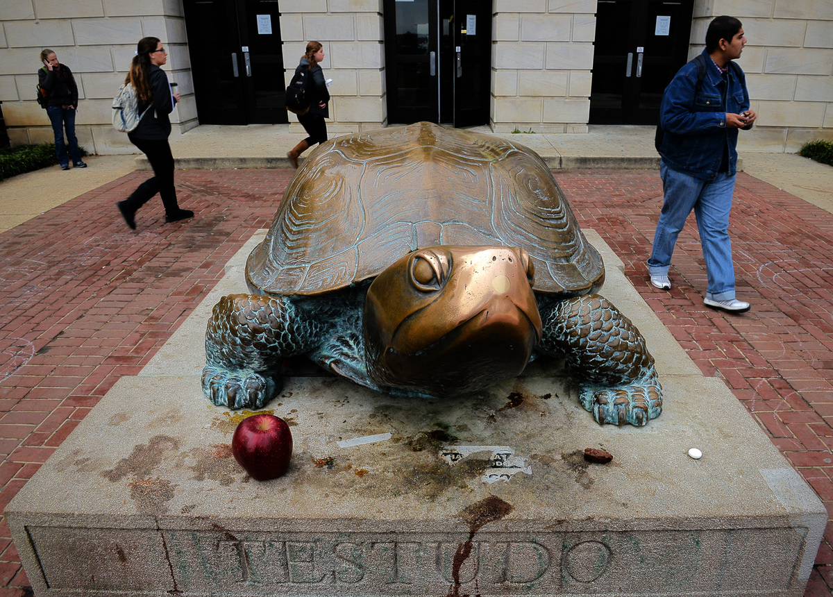 The Most Loved Statues On College Campuses | HuffPost