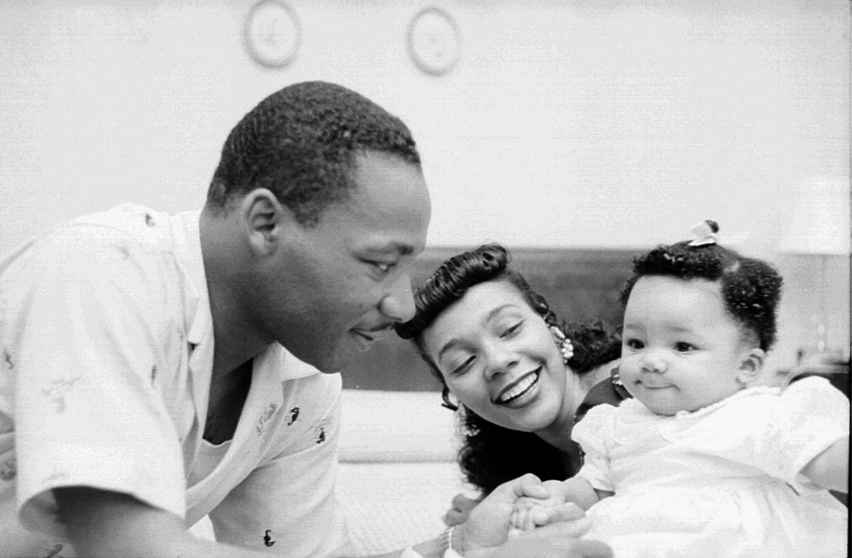 These Incredible Family Photos Of MLK Show A Side Of Him That Will Warm these-incredible-family-photos-of-mlk-show-a-side-of-him-that-will-warm