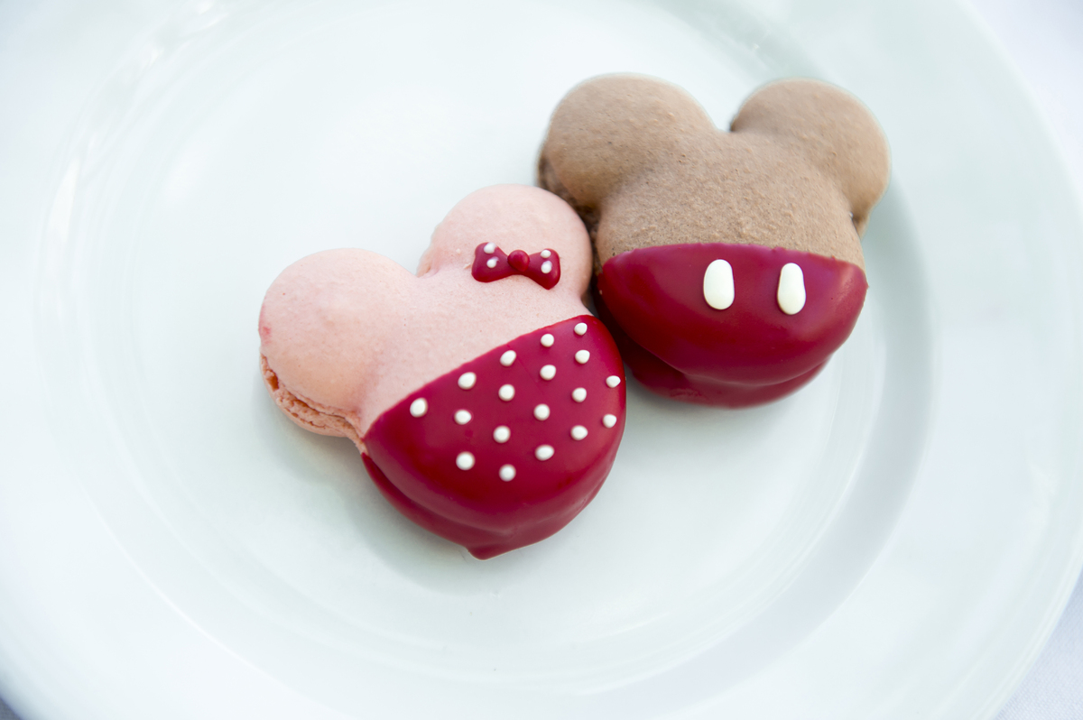 25 Whimsical Wedding Ideas For Disney Obsessed Couples Huffpost