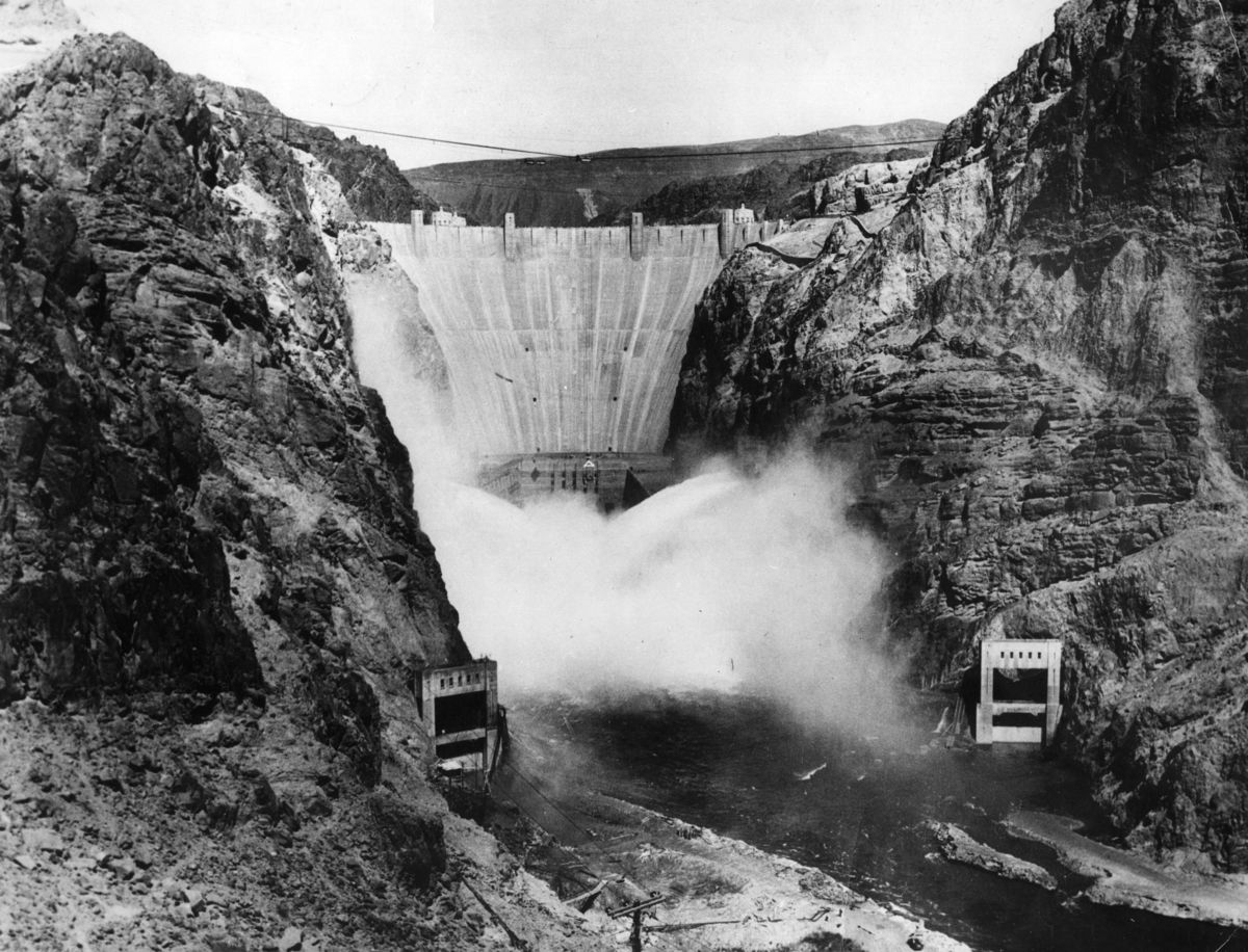 Incredible Photos Tell The Story Of The Hoover Dam | HuffPost