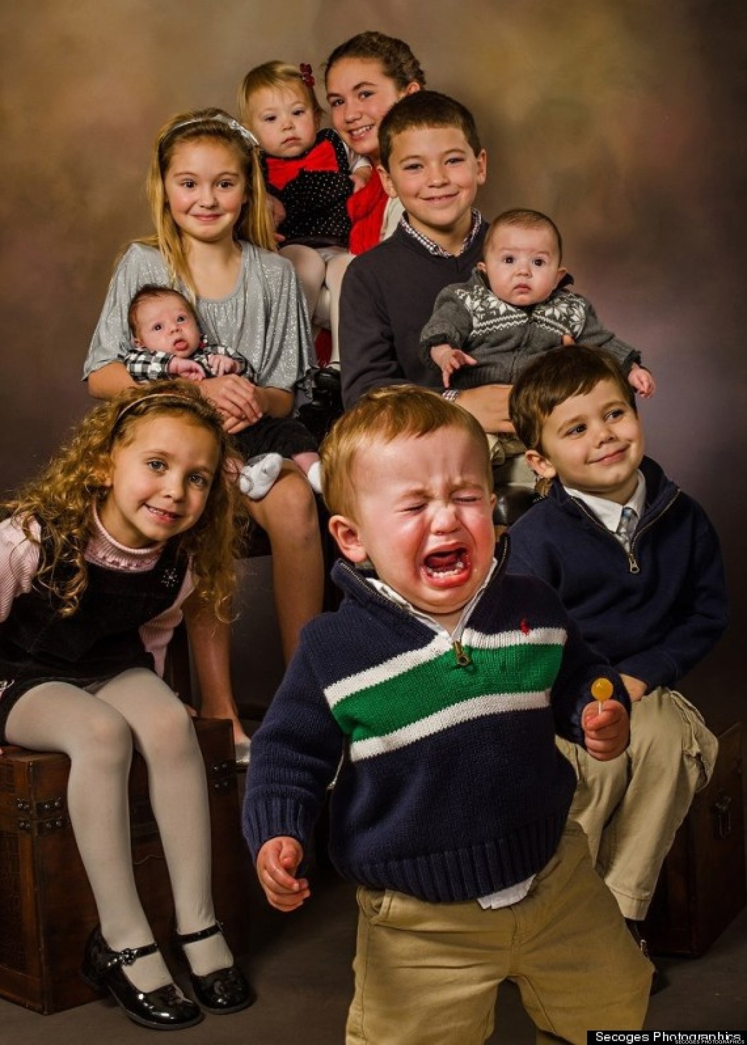 Andy, Toddler, Stars In The 'Greatest Family Photo Of All Time' (PHOTOS ...