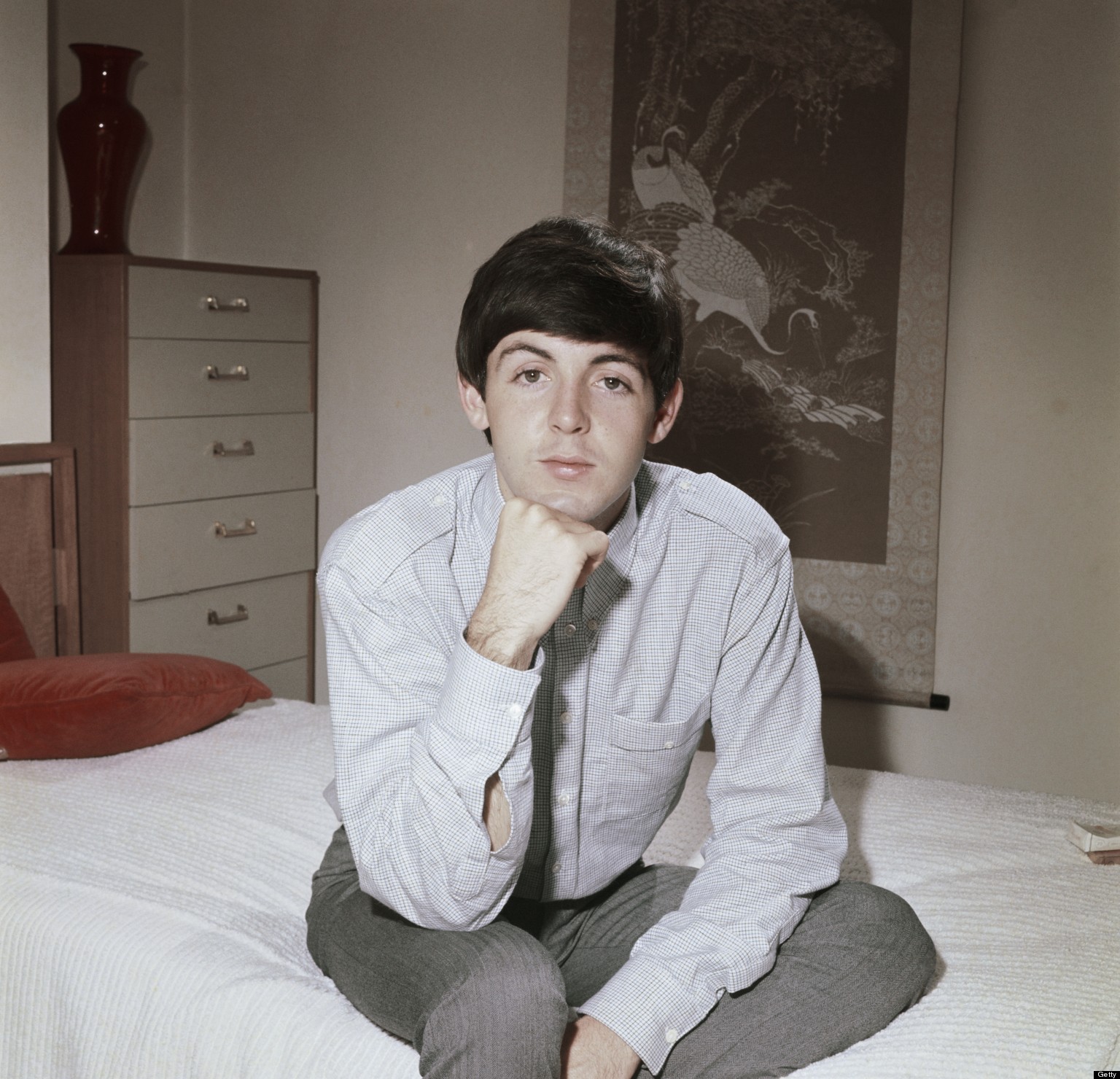 71 Beatles GIFs For Paul McCartney's 71st Birthday | HuffPost