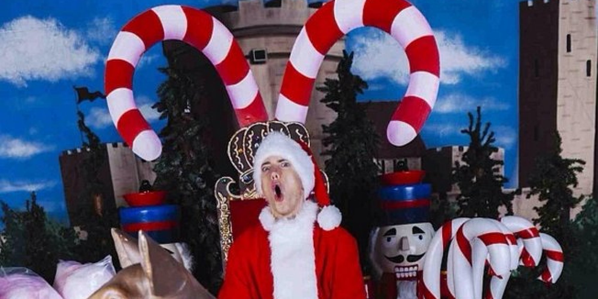 Eminem's Take On Christmas Is Exactly What You'd Expect From Eminem ...