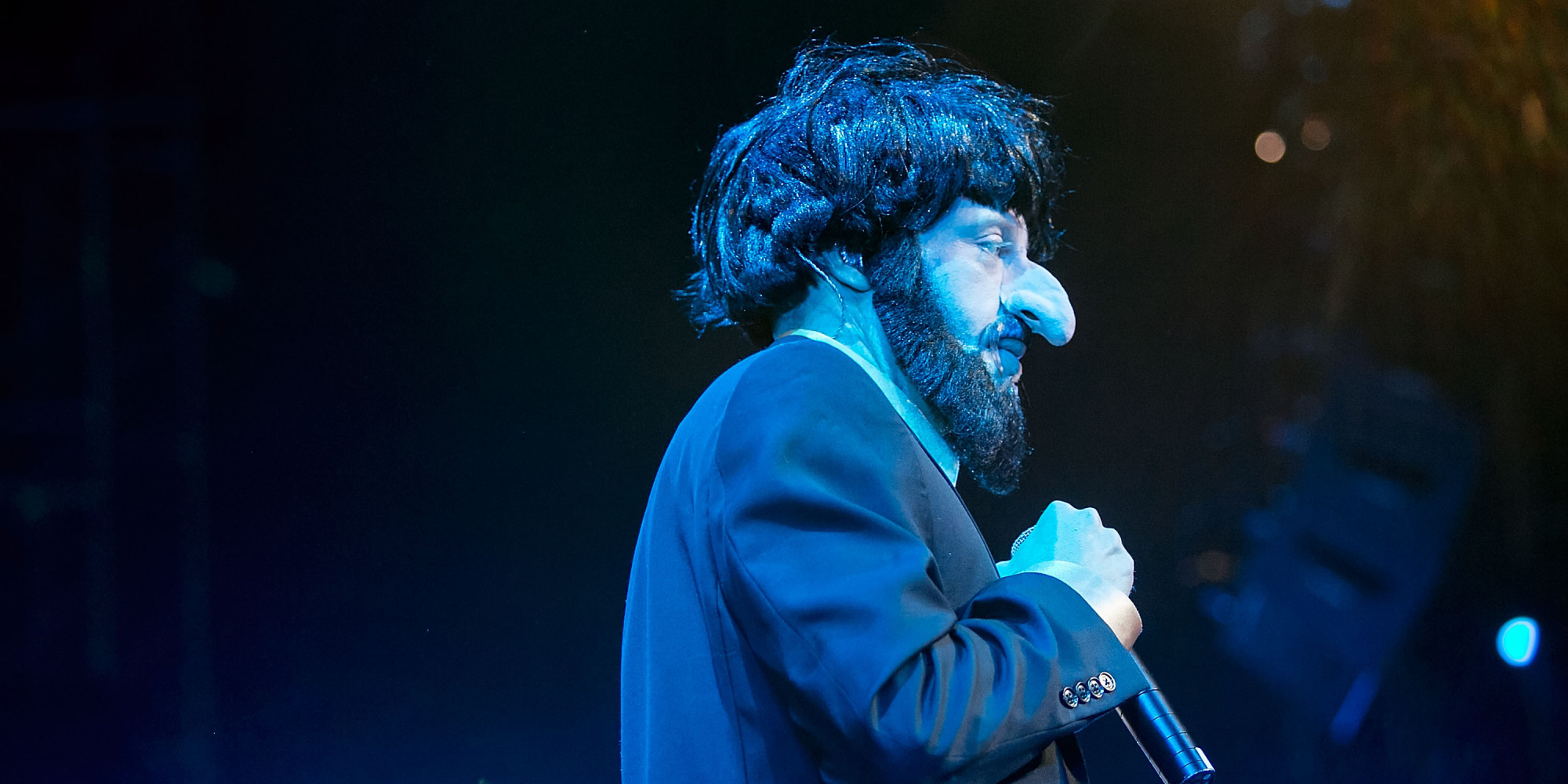 Macklemore Denies He Was Mocking Jewish Stereotypes With Costume ... Macklemore Denies He Was Mocking Jewish Stereotypes With Costume ...