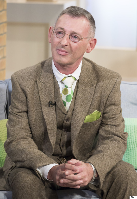 Colin Fry Dead: TV Psychic And Star Of ‘Most Haunted' Dies, Aged 53 ...