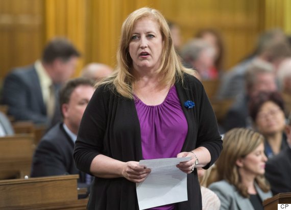 Lisa Raitt Gives Moving Speech On Alzheimer's After Husband's Diagnosis
