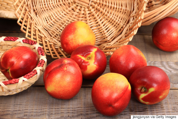 Nectarines Are Juicy, Sweet And Good For You | HuffPost Canada