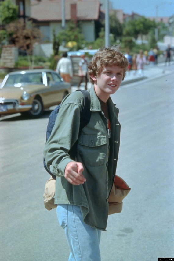 E.T. Is Thirty Years Old This Year - What Happened To The Extra ...